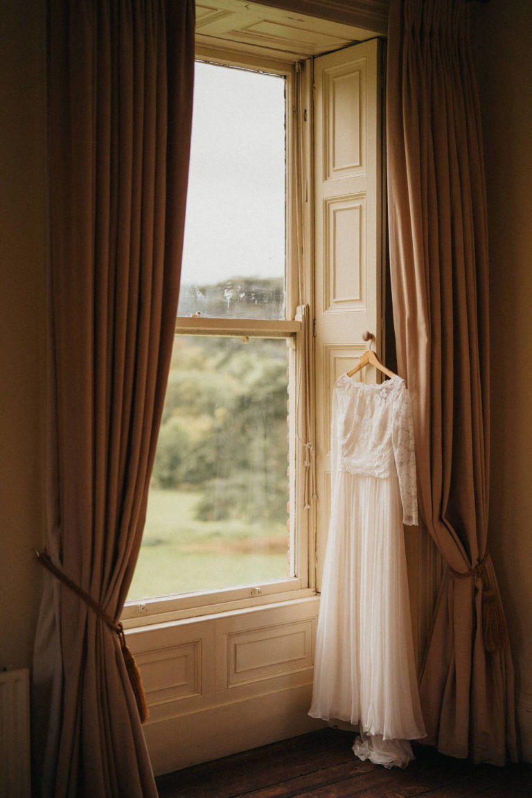 Kilshane House summer wedding celebration of Anna & Kev